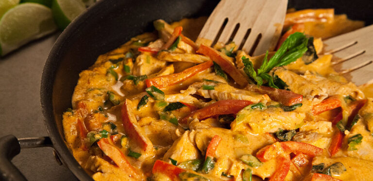 Super Simple Red Curry Chicken - A Taste of Thai