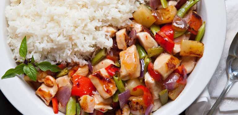 Pineapple Chicken - A Taste of Thai